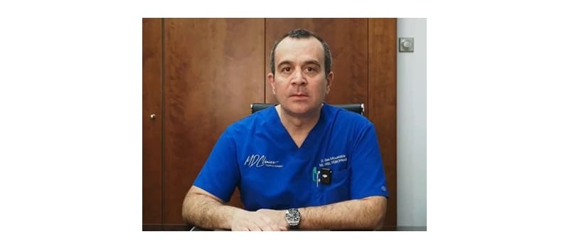 Πλαστικός Χειρουργός Κολωνάκι | Μουστάκης Ηλίας - Doctors4U.gr